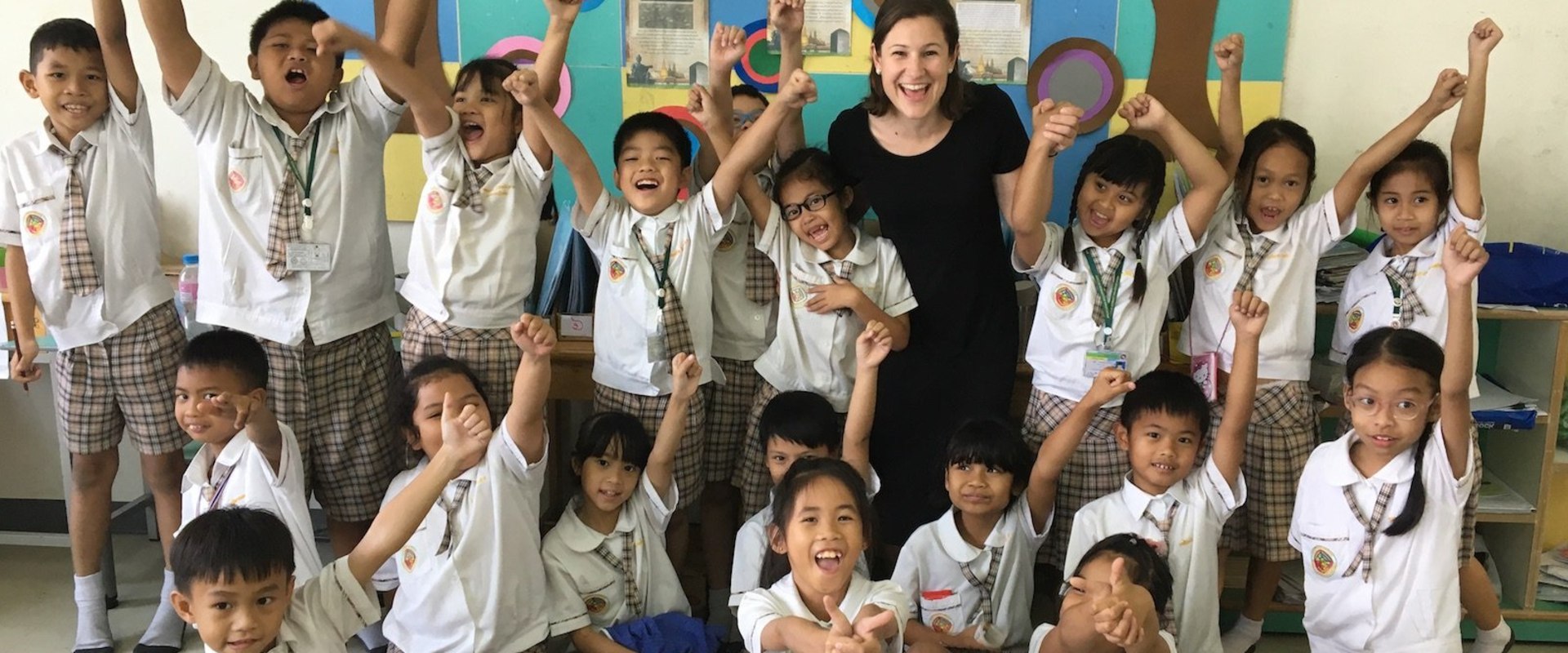 What Types of Courses are Offered at a Foreign Language School?